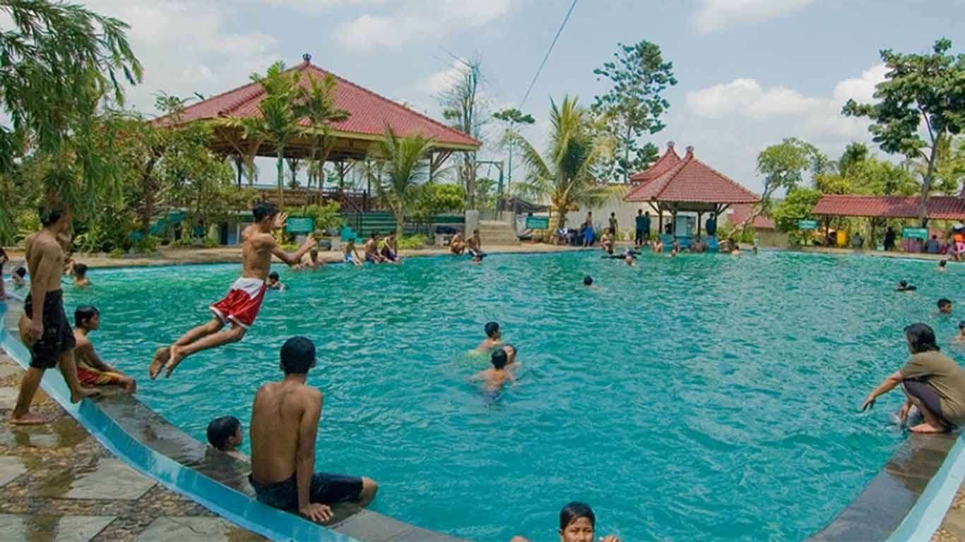 √ Taman Botani Sukorambi: Wahana & Tiket Masuk 2026