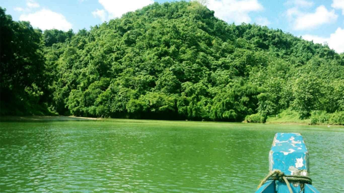 √ Curug Cikaso Sukabumi: Review & Harga Tiket Masuk 2026