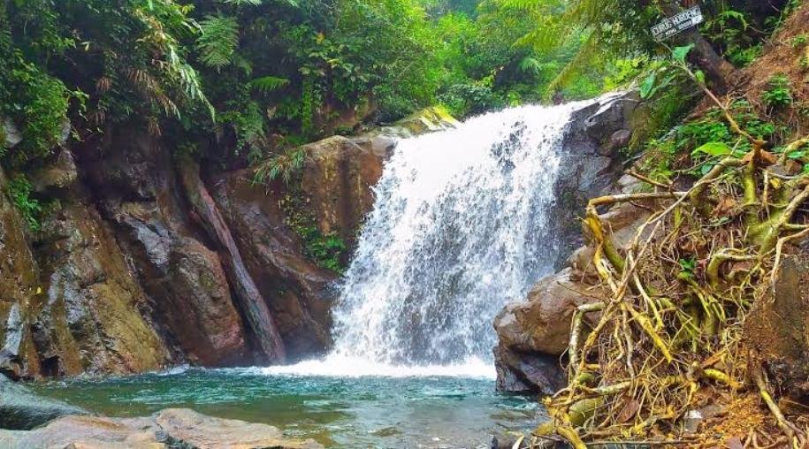 √ Curug Hordeng : Daya Tarik, Lokasi, Harga Tiket Masuk 2026